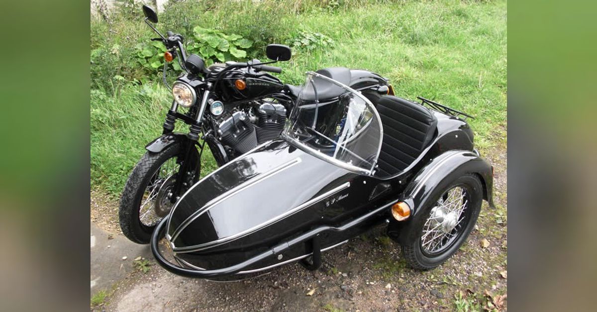 Blueshifting Douche | The Wheelnerds