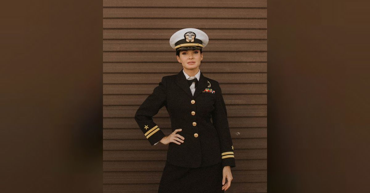 EP-257 | US Navy LT. Kellie Hall, MissUnderstood | Mentors for Military ...