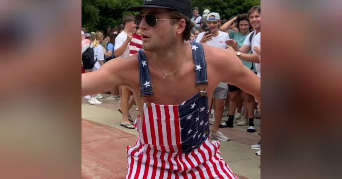 MISSISSIPPI JOURNALIST DOXXING OLE MISS FRAT BOYS - LIVESTREAM (05/04 ...