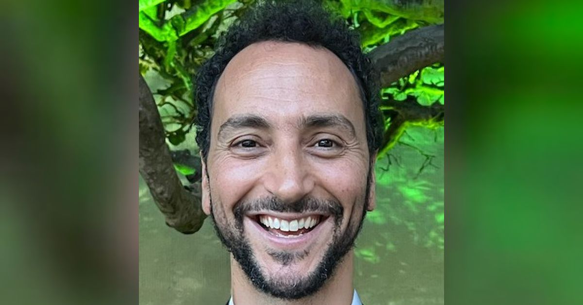 Chanan Averbuch, Blue Square X | Sixteen:Nine - All Digital Signage ...