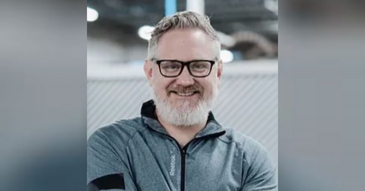 Todd Stahl, Clear Motion Glass | Sixteen:Nine - All Digital Signage ...