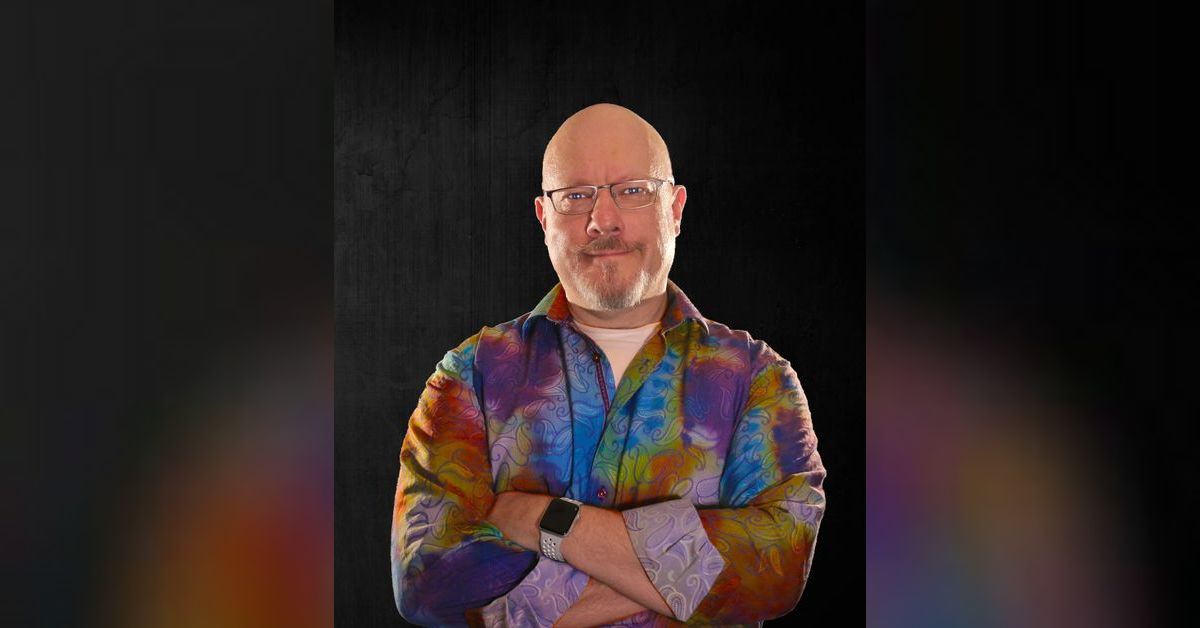 Episode 67: Mindhacking Happiness With Sean Webb | LaughBox