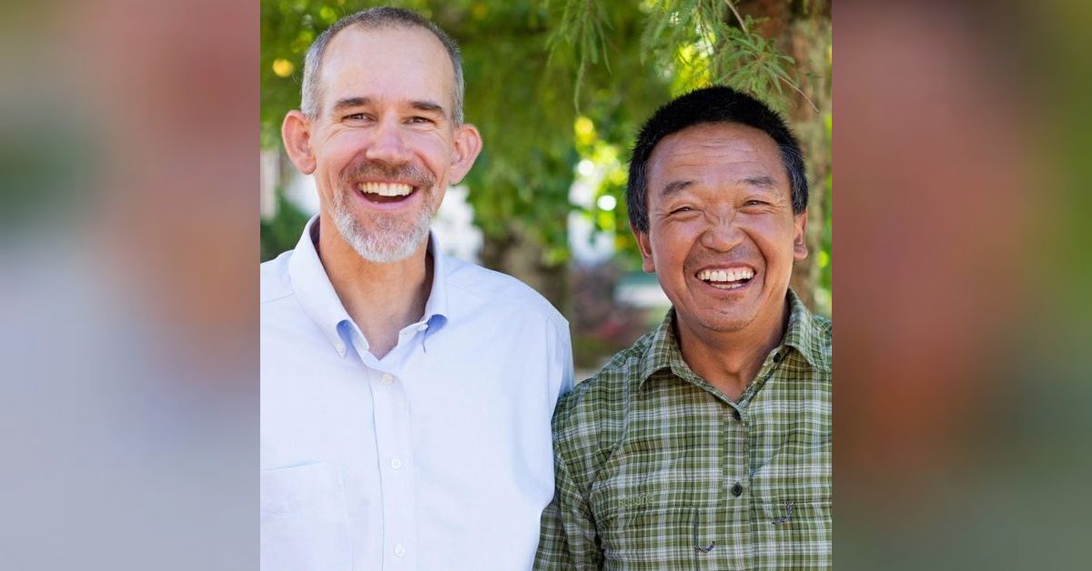 033 Baker Perry and Panuru Sherpa on installing the highest weather ...