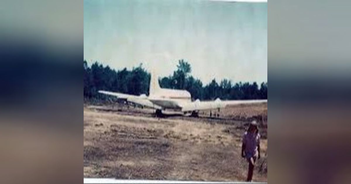 EP 5 The Nearly Impossible Landing | Fly By Night