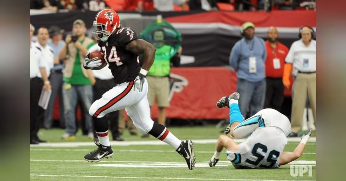 Episode 37: Interview with Ovie Mughelli, Former Atlanta Falcons ...