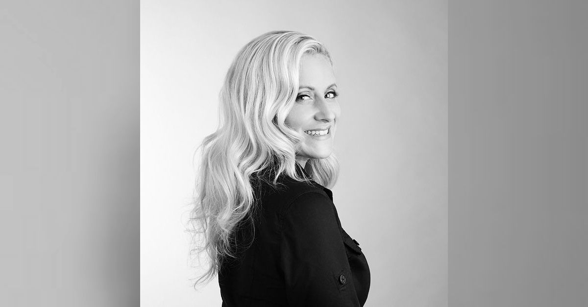 Vanessa Vershaw (BA ’92) - CEO & Founder, Managing Director Reinvention Consulting/Author Bitch ...