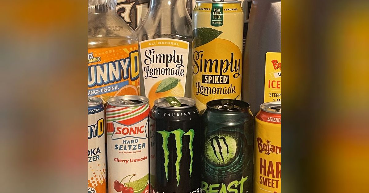 Who is here for the Booger Sugar? | Sips, Suds, & Smokes
