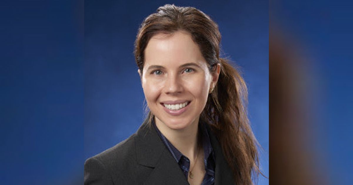 Dr. Renata Prado - September 20, 2021 - The Extra with Shannon Brinias ...