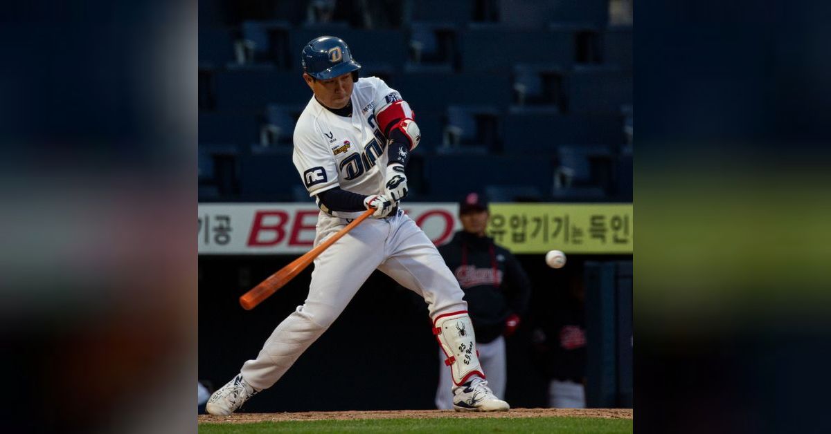 Korean Baseball Comes to Bat in America: Mark Lippert, Eric Hacker ...