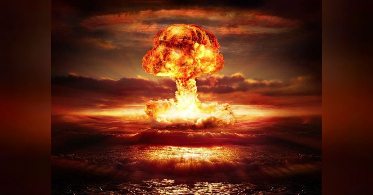 The Untold History of the Atomic Bomb w/ Prof. Peter Kuznick | Parallax ...