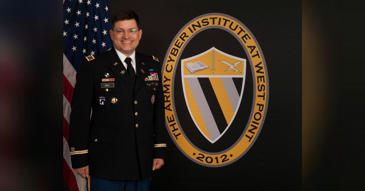 Episode 2 - Colonel Andy Hall, I-1 Director of the Army Cyber Institute ...