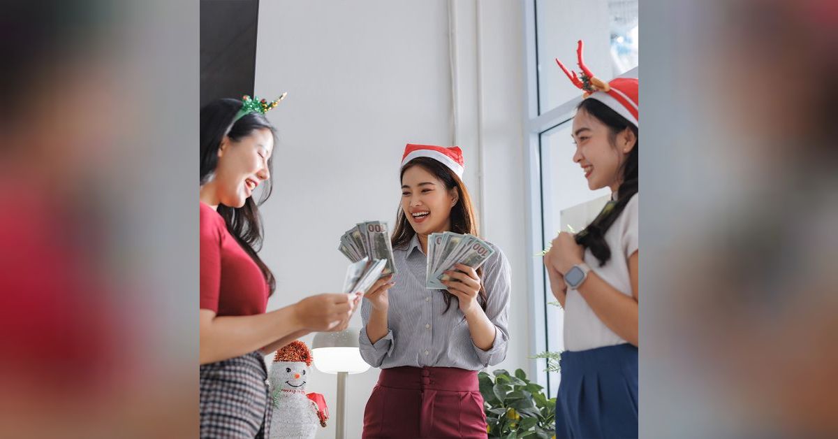 5 Ideas to Best Use Your Holiday Bonus - Money Tip Tuesday | Making ...