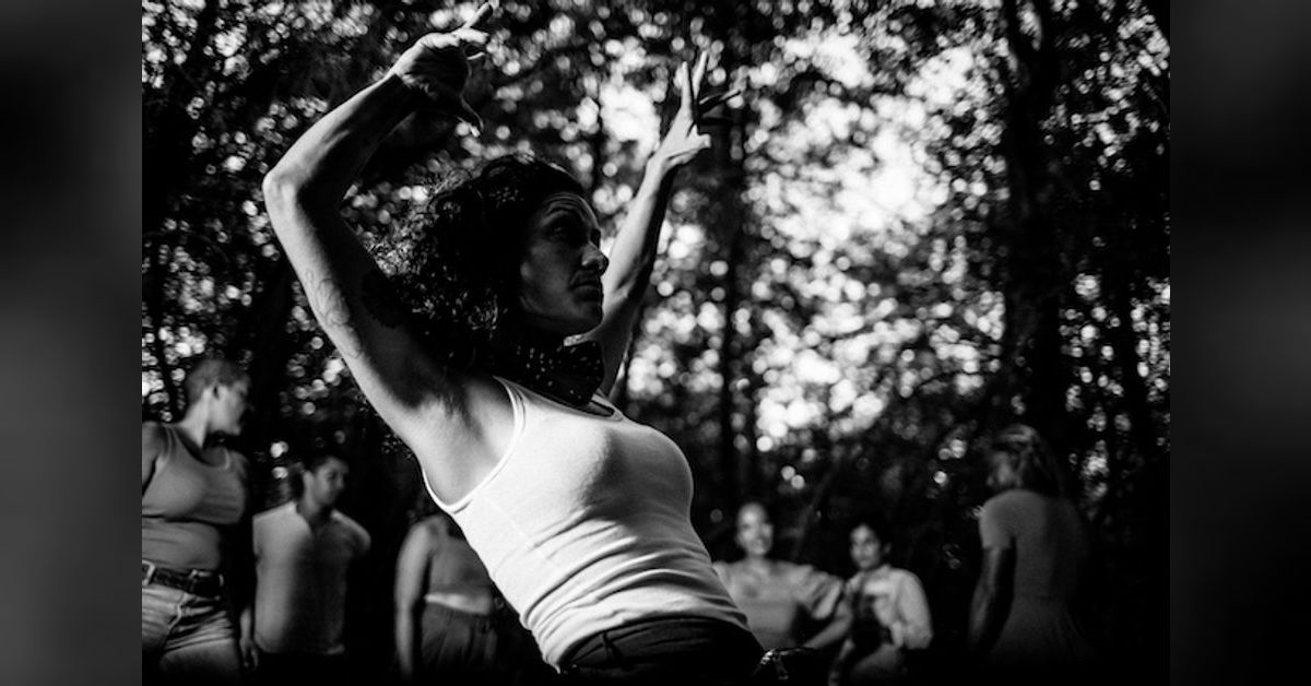 73 (English): Merendiando with Victoria Mata | Radio Aluna Theatre