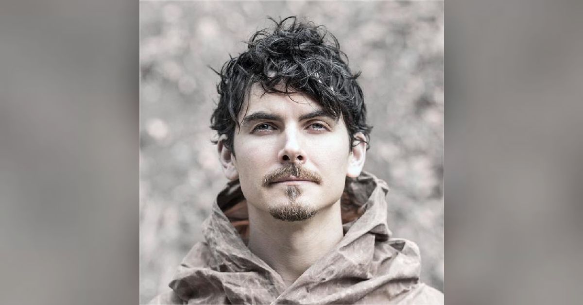 #06 A Billion Reasons Why-Eskmo | Wolf In Tune: Music as the Bridge to ...