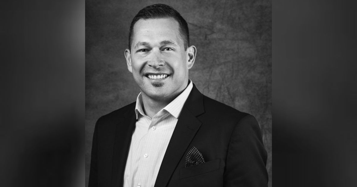 MIKE DAVIDSON - BRAND STRATEGIST, SALES TRAINER & ACAPELLA SINGER ...