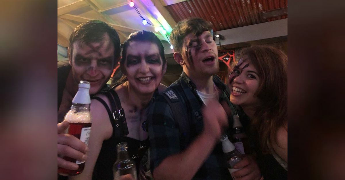 ScareTrack BONUS Episode! - Drunk! ScareCon After Party. | ScareTrack