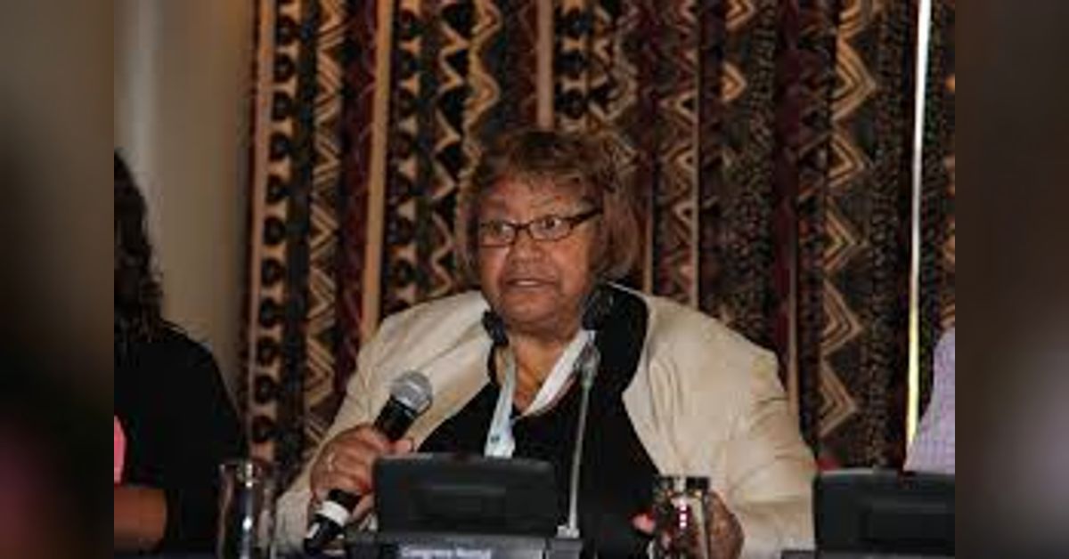 July 13 Loretta Johnson welcomes The Rick Smith Show & Talks Hillary | The Rick Smith Show