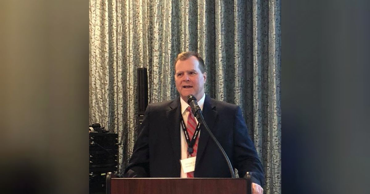 83 - Characters in Livestock - Dr Bob Hough | Toplines and Tales