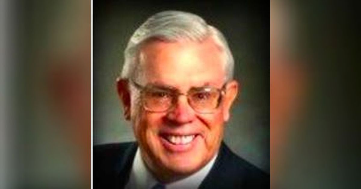 Tom Nichols -- Episode 31 -- Hail to the Chief | Blondie and the Brit