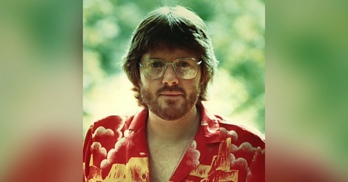 Episode 439 - Graeham Goble of Little River Band | The Hustle