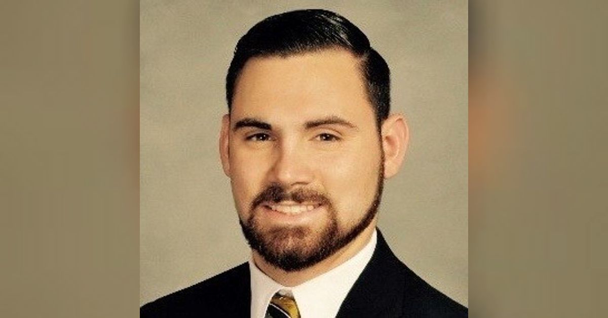 ATWJE - Christian Pierce With A Christmas Story | Leapodcasts