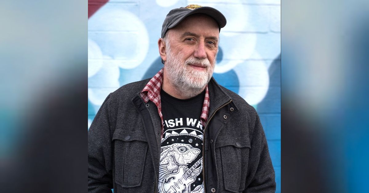 EP 90 Art, paleontology and dad jokes with Ray Troll | Chatter Marks