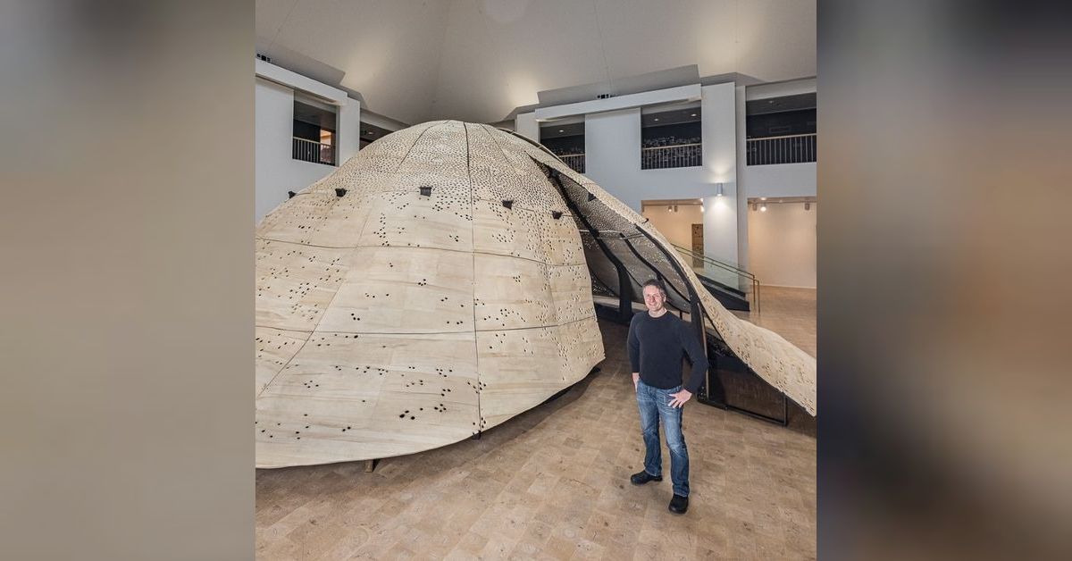 EP 021 Destroying art, compassion for nature and the impermanence of us ...